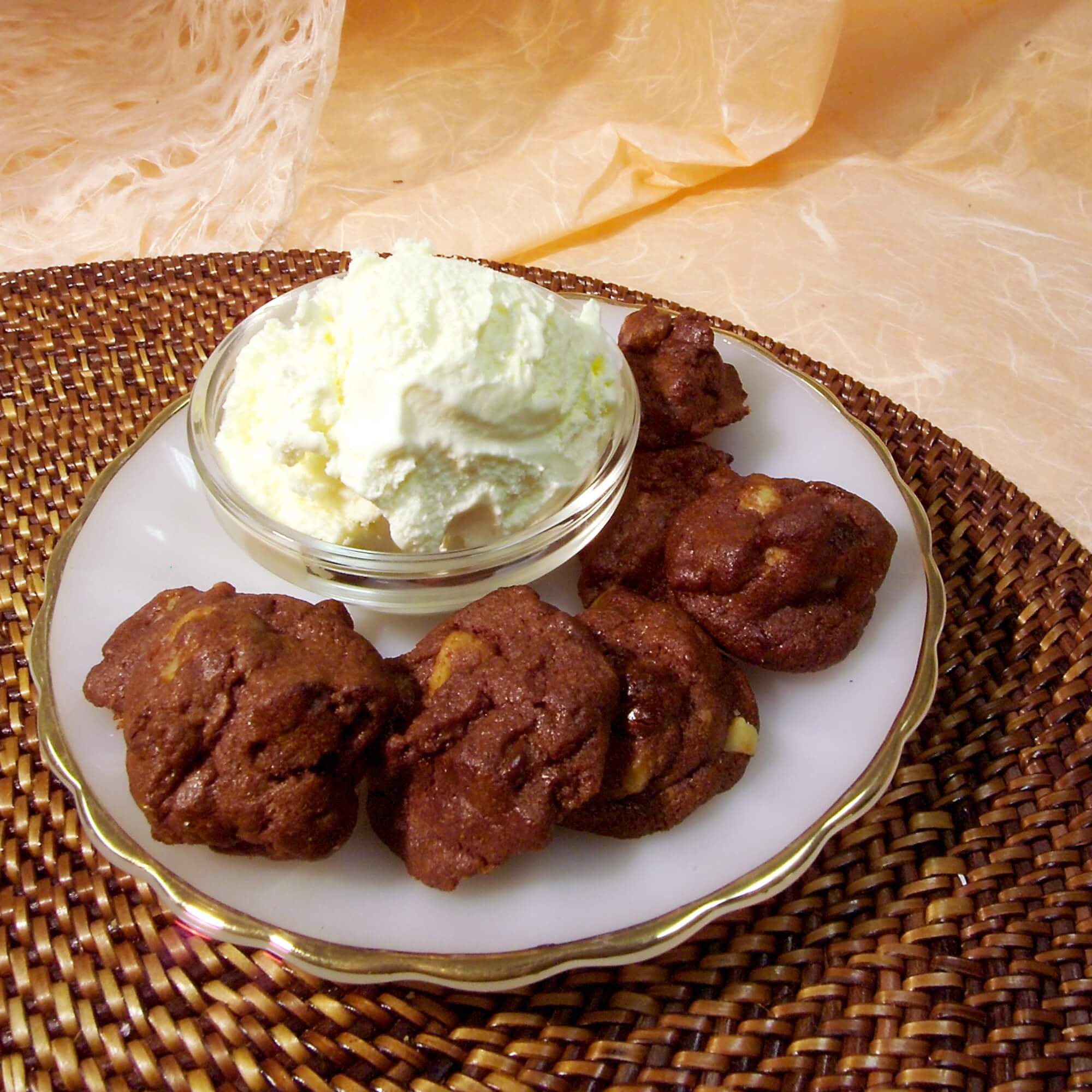 Traditional Bite Size Double Chocolate Chip with Walnuts – Cookie ...